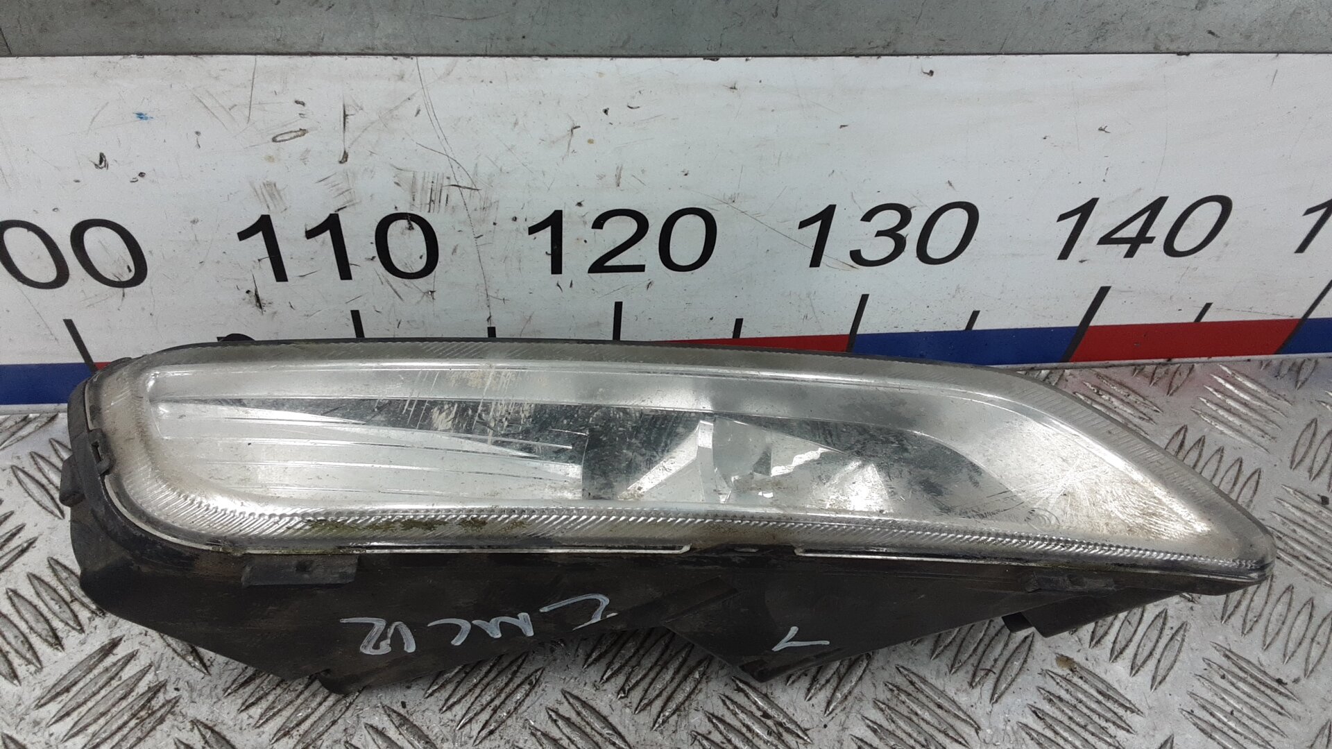 Фара галогенная левая передняя VOLKSWAGEN PASSAT B7