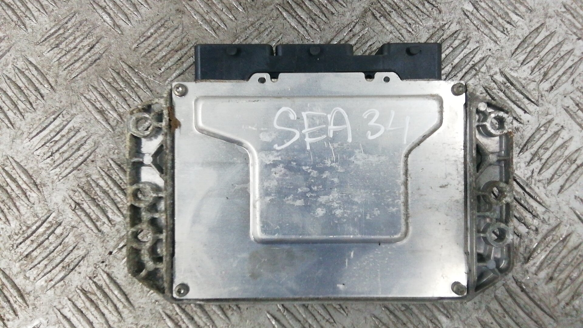 Блок управления двс RENAULT SCENIC 3, Номер 23710q131r