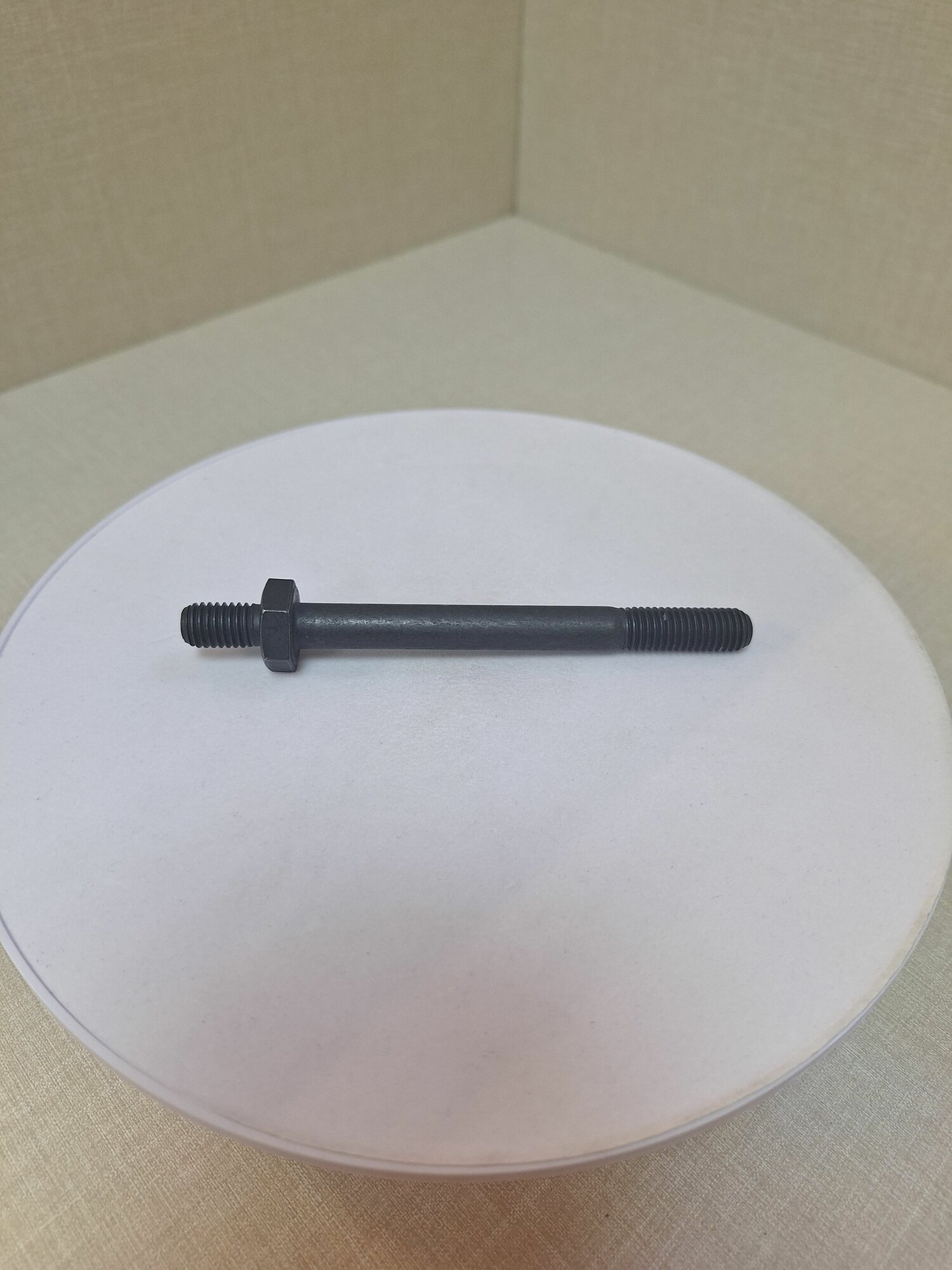 3963669 Болт M10*1,5*98 выпускного коллектора с двухсторонней резьбой длинный ISBe