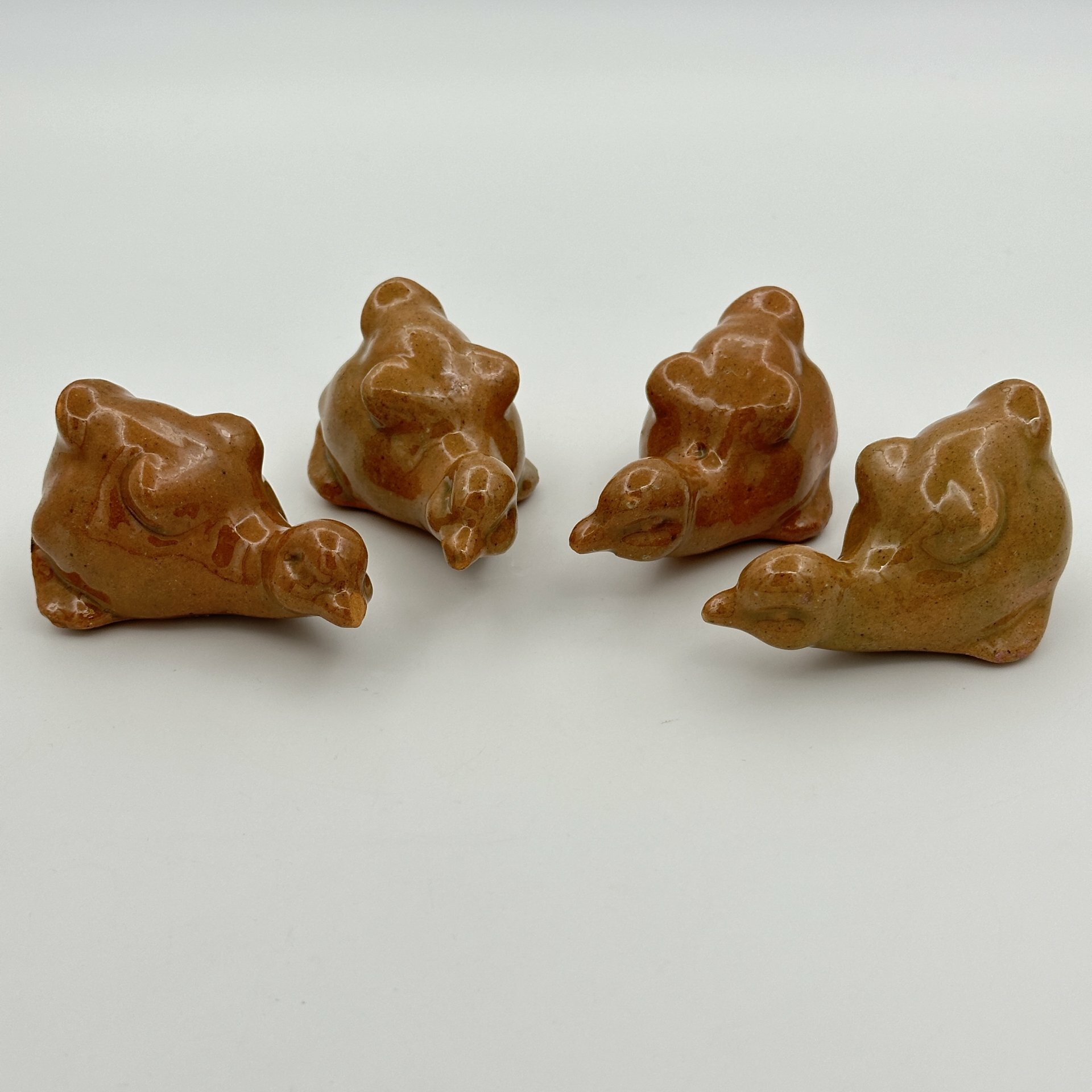 Композиция из четырёх статуэток "Утята", керамика, глазурь, СССР, 1950-1970 гг.