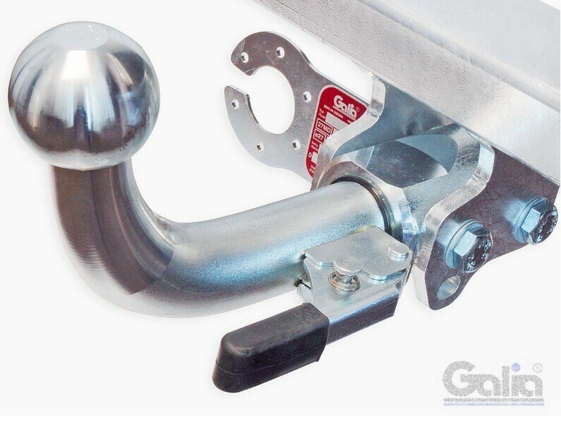 Оцинкованный фаркоп на Opel Zafira B 2005-2012 (без электрики), Galia O052C