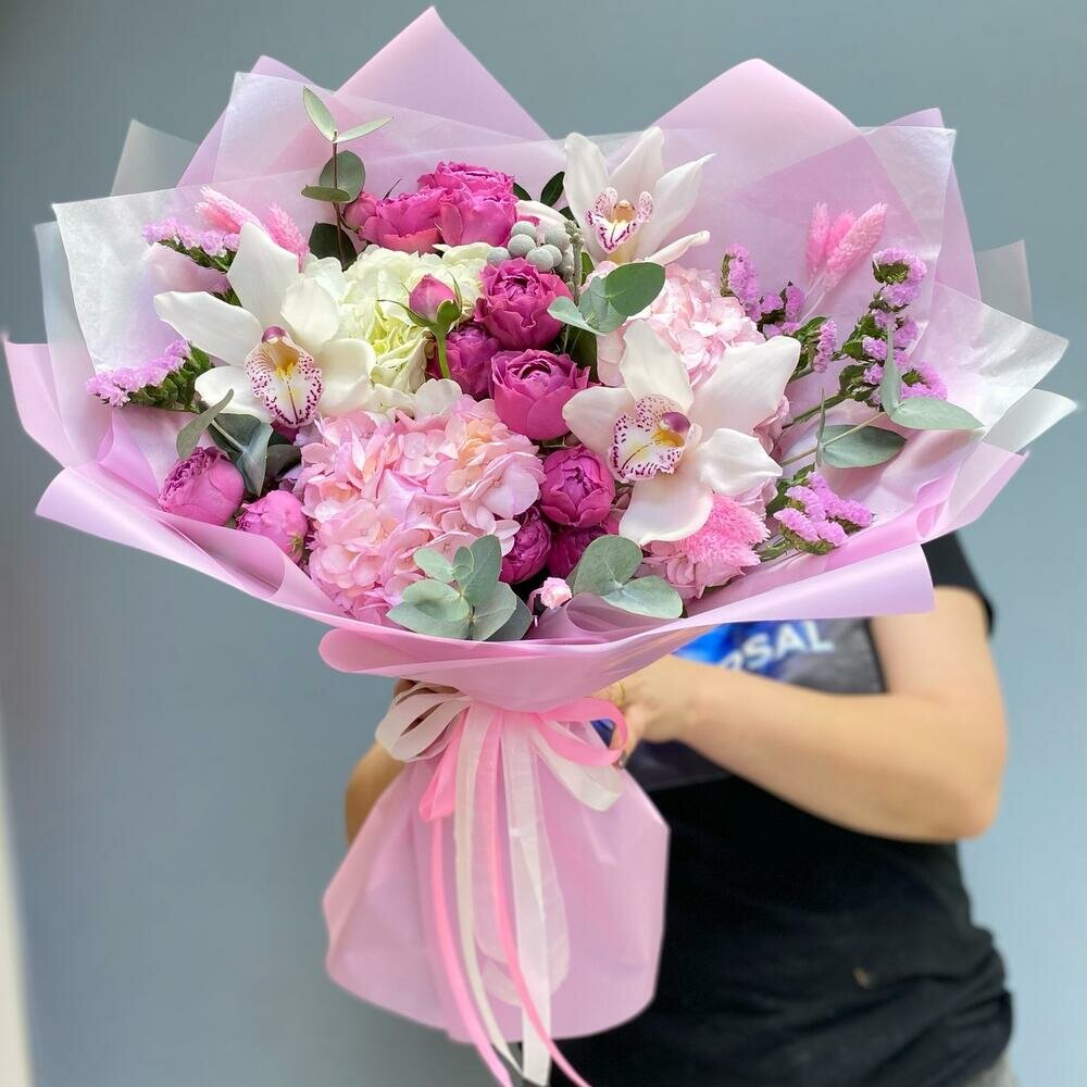 Большой Авторский букет с орхидеями