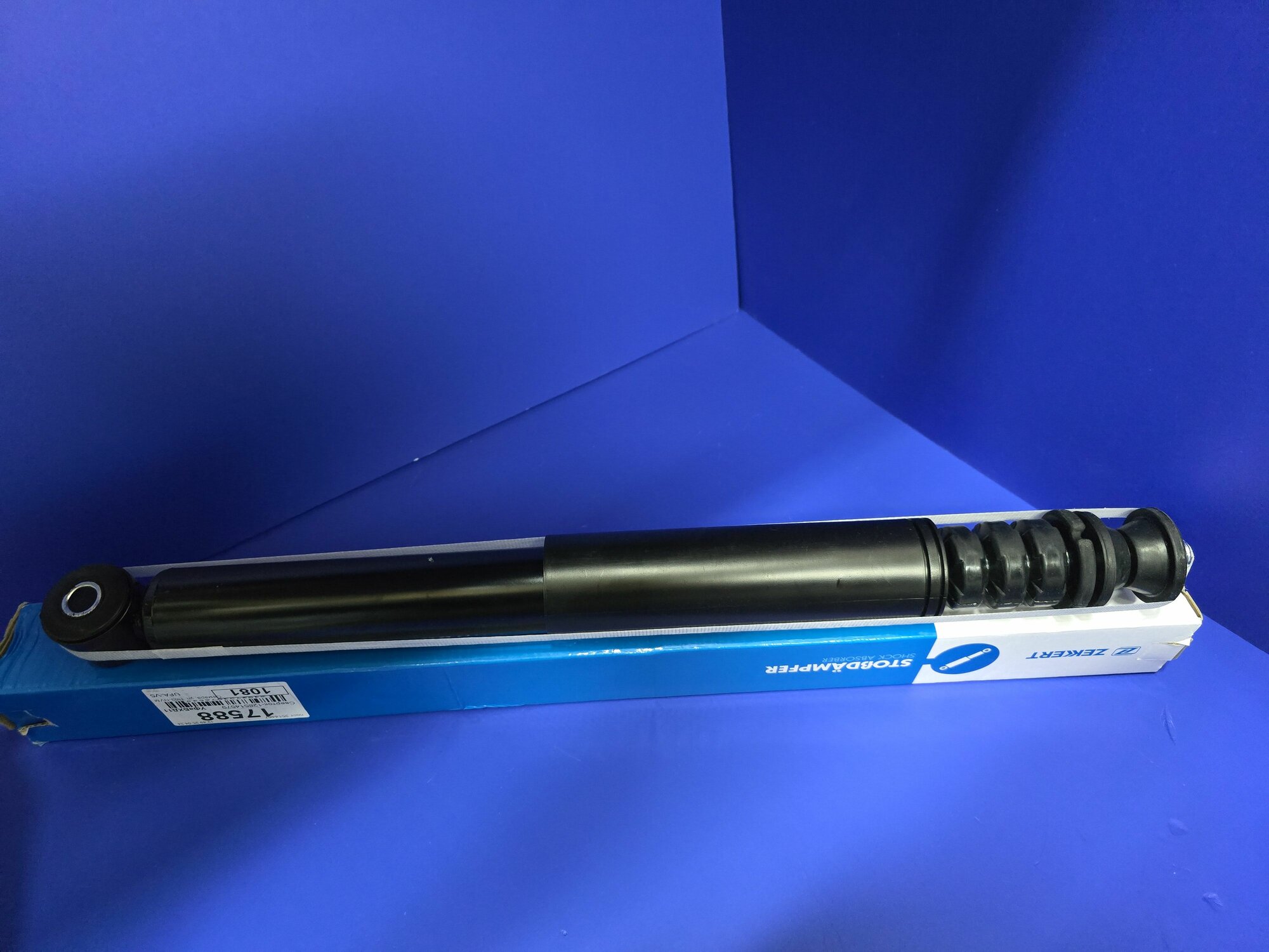 Амортизатор задний Zekkert Германия на Renault Kaptur 2017-2024гг. Стойка, амортизатор Рено Каптюр, Каптур