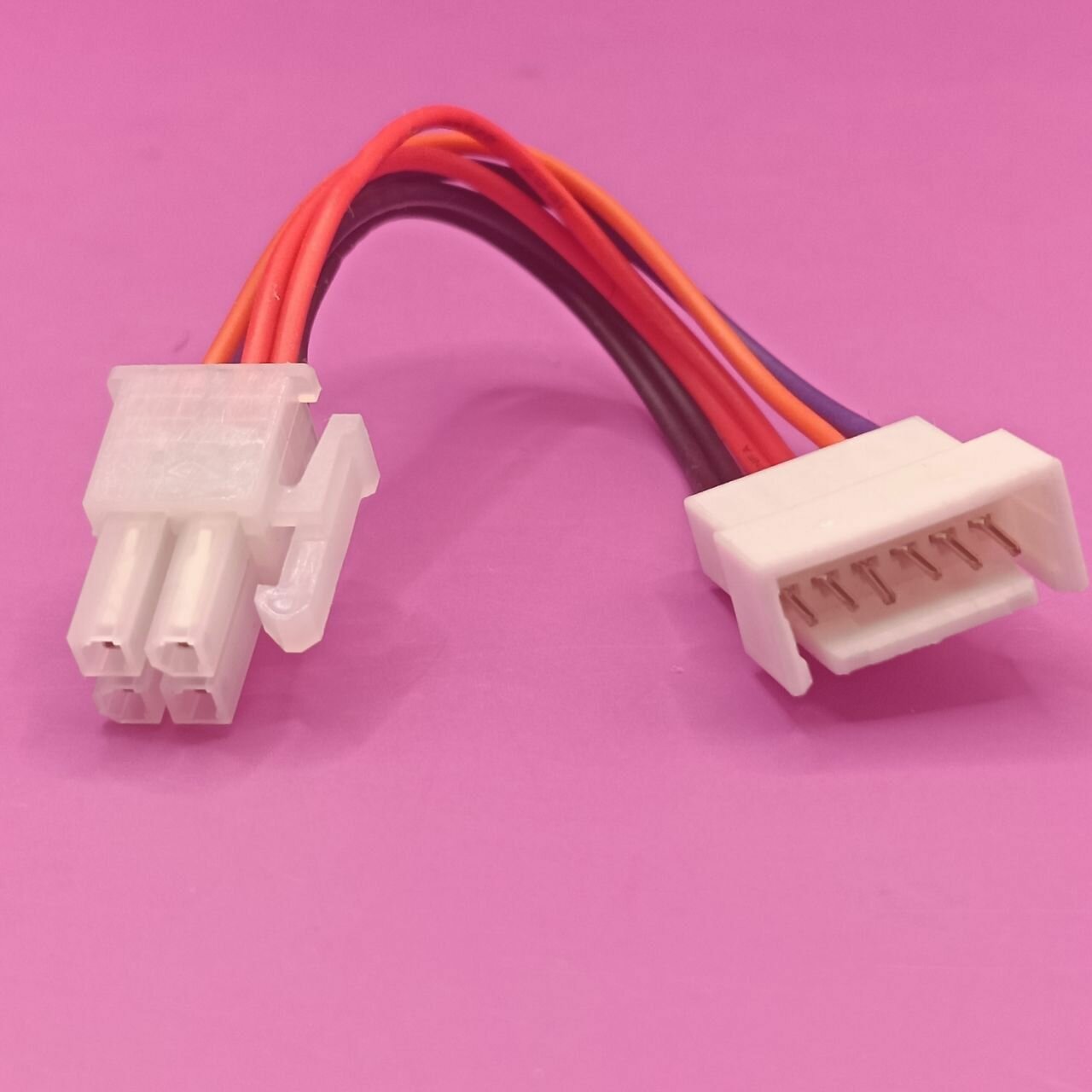 Шлейф-переходник с 4 на 6 пин-кулер WM