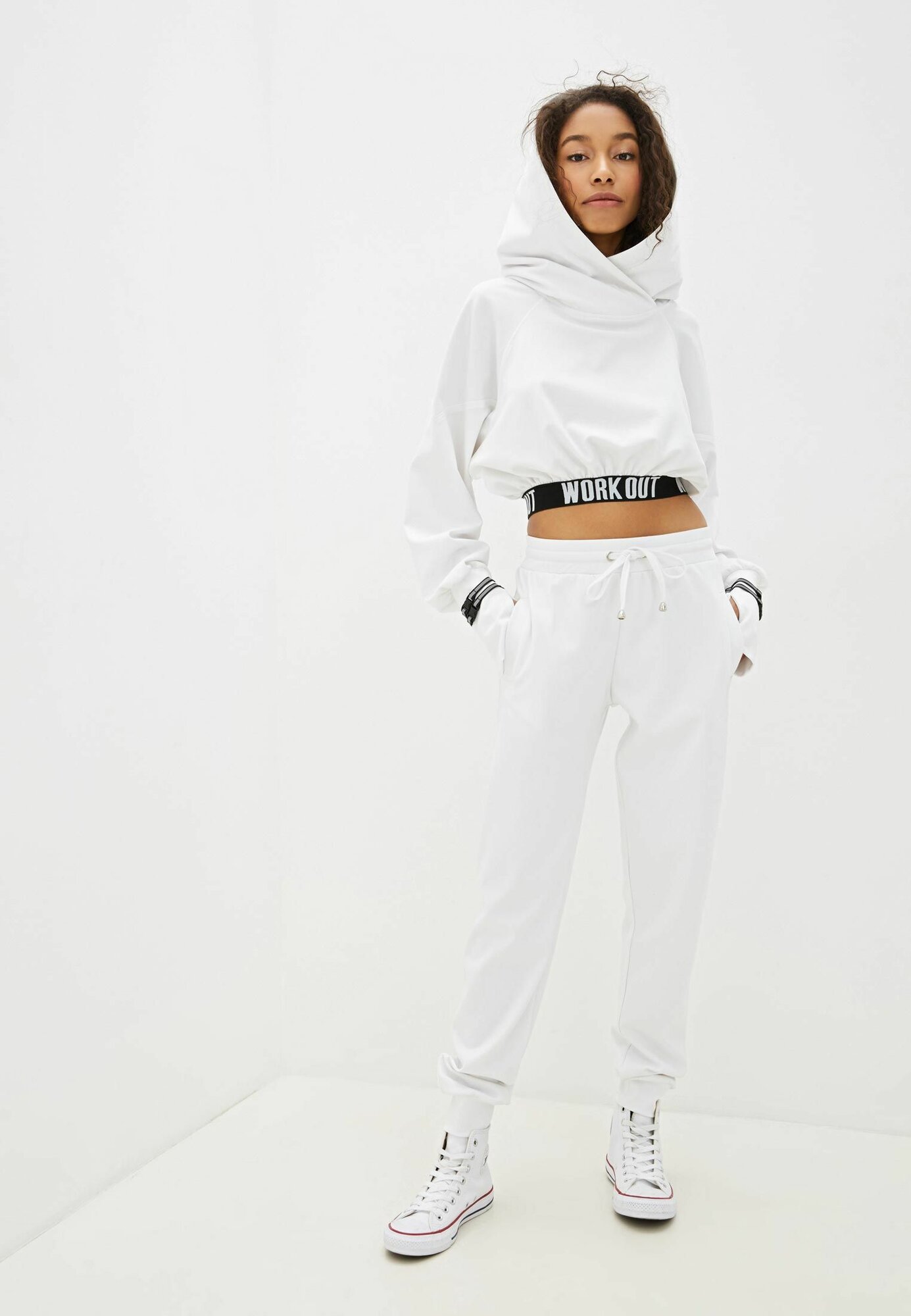 Костюм спортивный