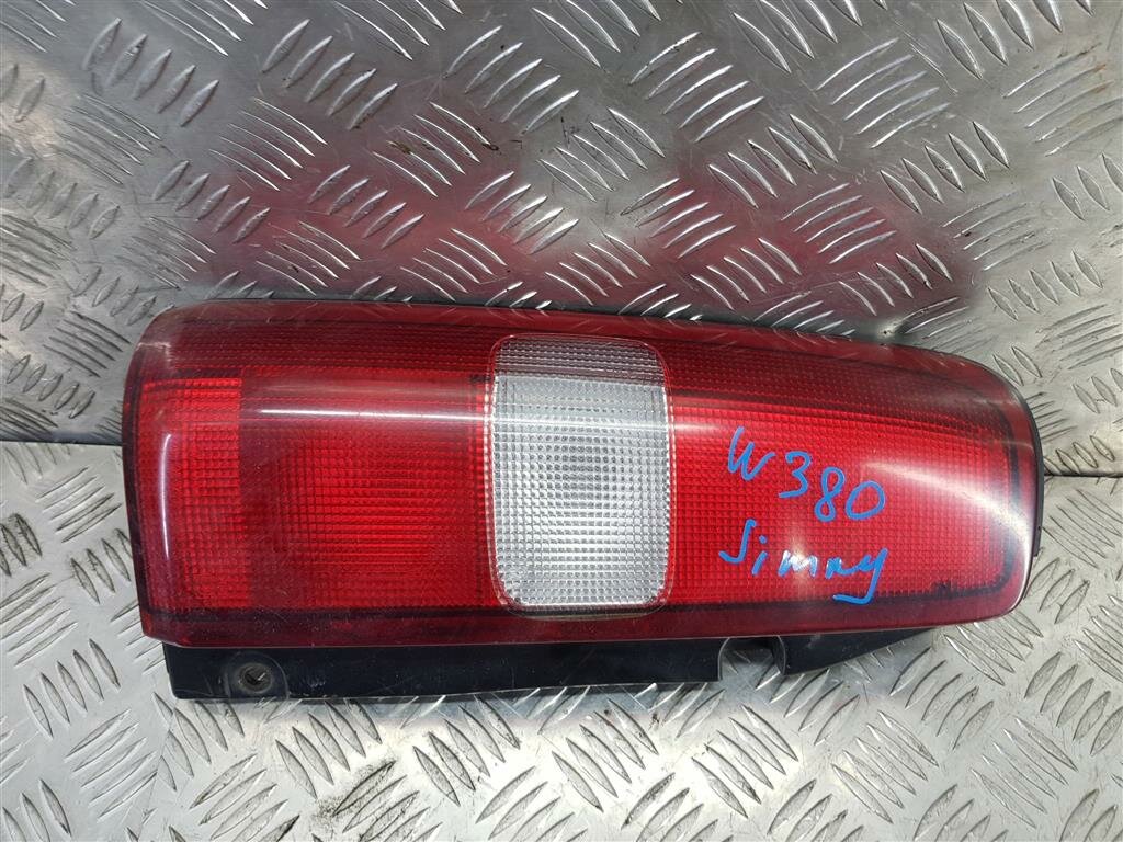 Фонарь задний левый (Фара) Б/У для SUZUKI JIMNY III рестайлинг (2005—2012) 3627581A10