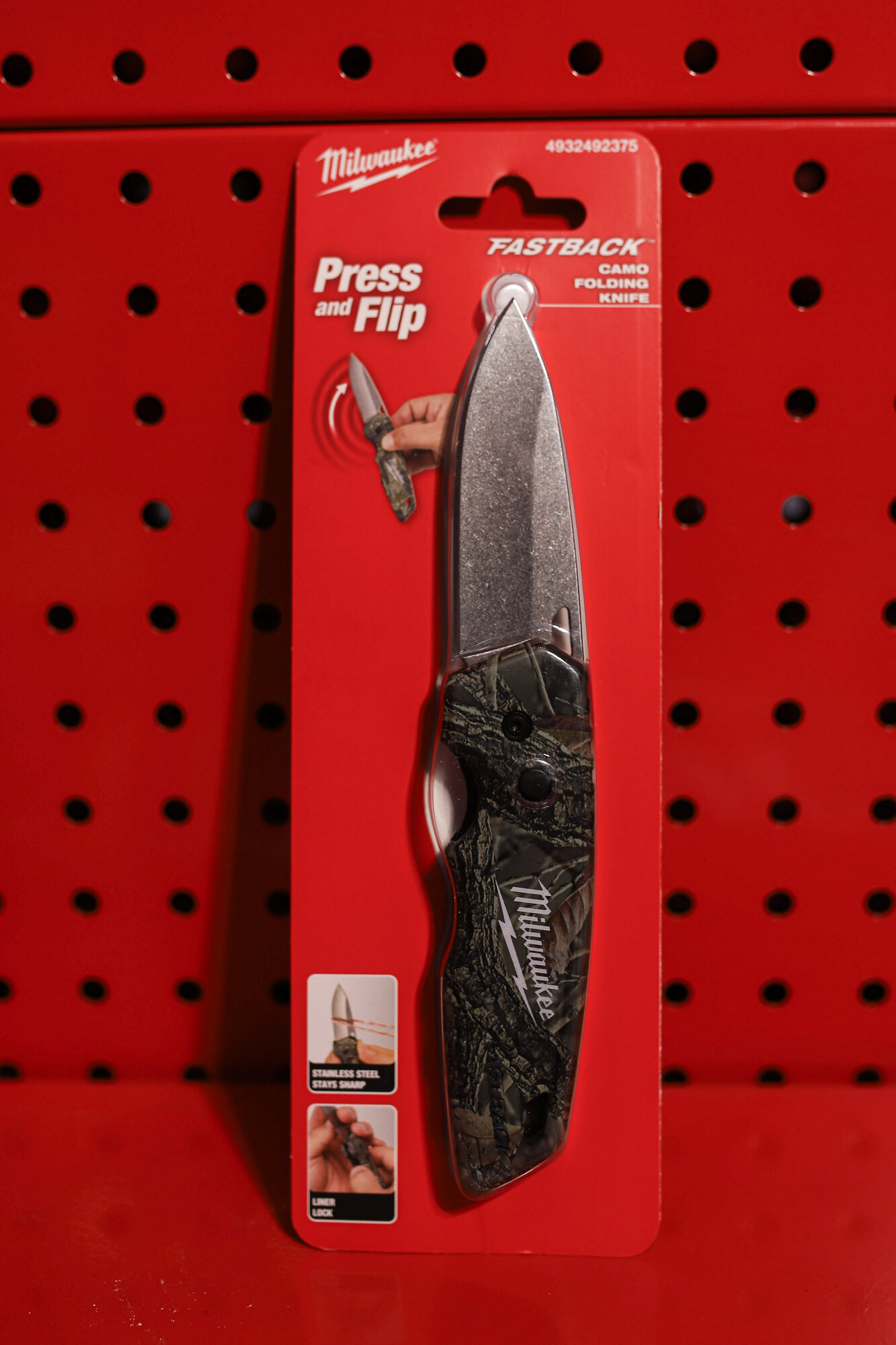 Нож складной многофункциональный FASTBACK Milwaukee камуфляжный