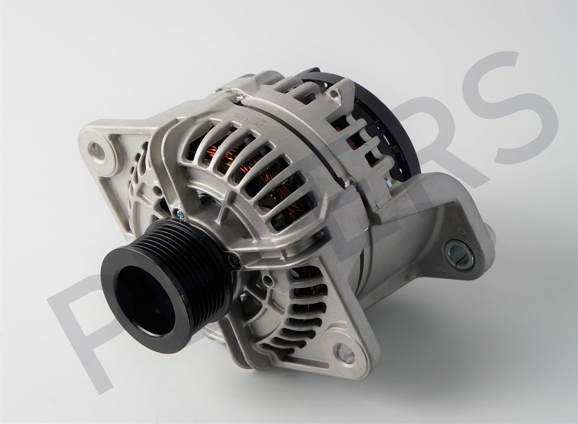 Генератор Volvo/RVI 28В/110А (со шкивом) 081955008 PETERS
