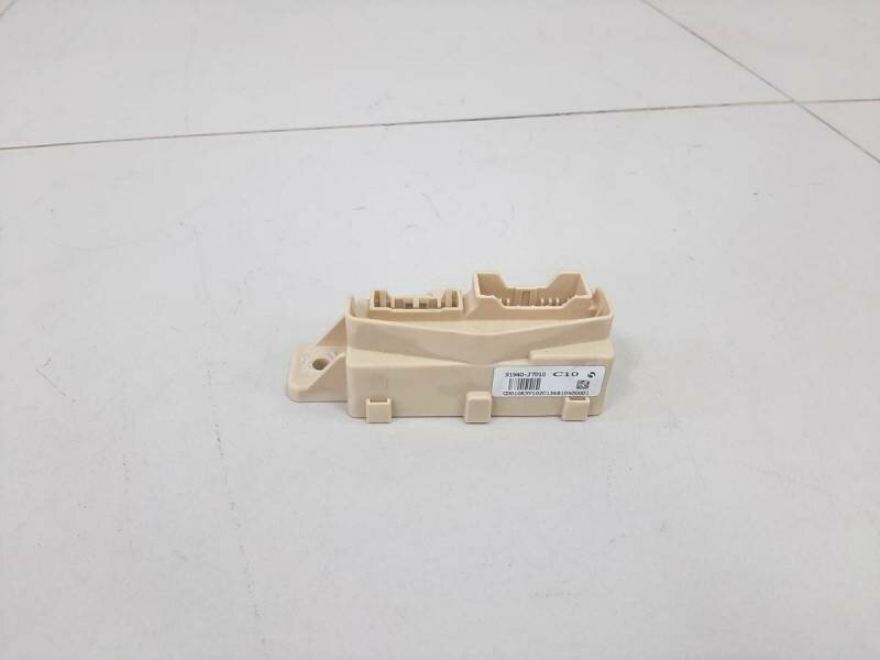 Блок электронный Kia Ceed СВ 2018 кат.номер: 91940J7010