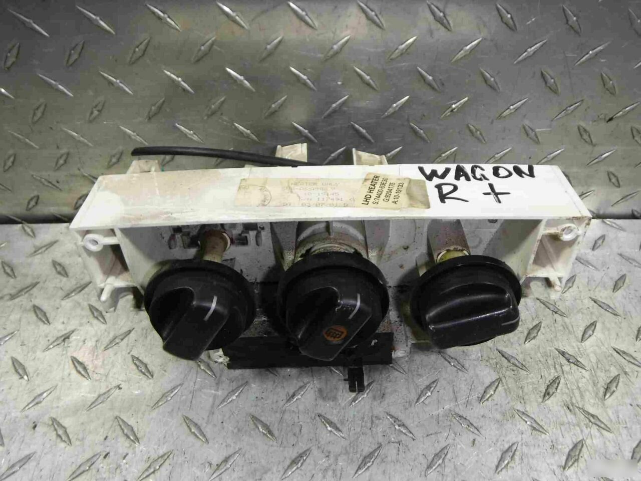 Блок управления отопителем Suzuki Wagon R+ II (2000—2008) 7440083E30