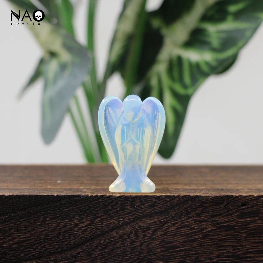 Статуя молитвенного ангела из кварца Синий, Opalite