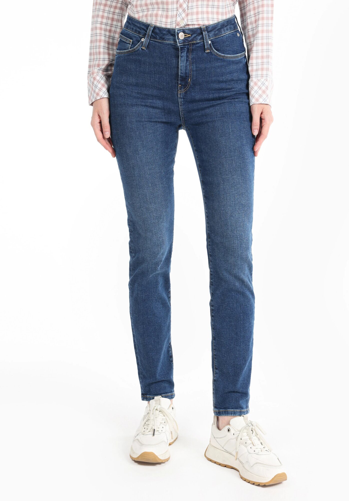 Джинсы 703 CARLA Slim Fit 