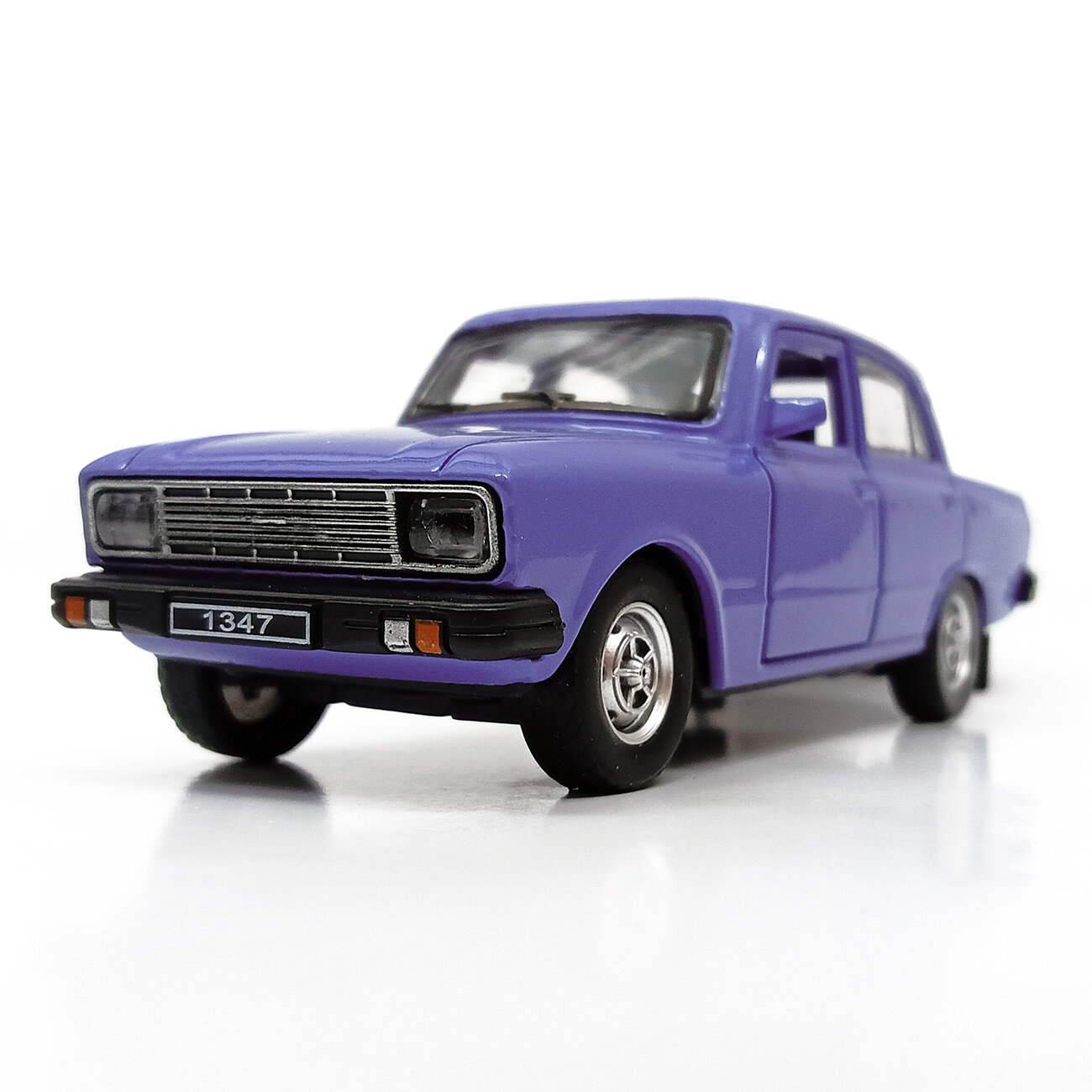 Модель машины Технопарк ретро-автомобиль АЗЛК-2140, сиреневая, инерционная АZLК2140М-12-РRР