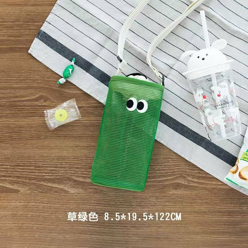 Сумка для стакана воды "Милые большие глаза", завязывающаяся на шнурок