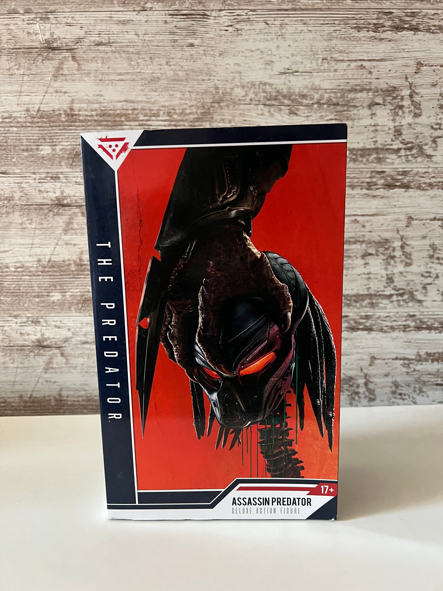 Фигурка Хищник, Assassin Predator Deluxe Action Figure, 28 см, от Neca