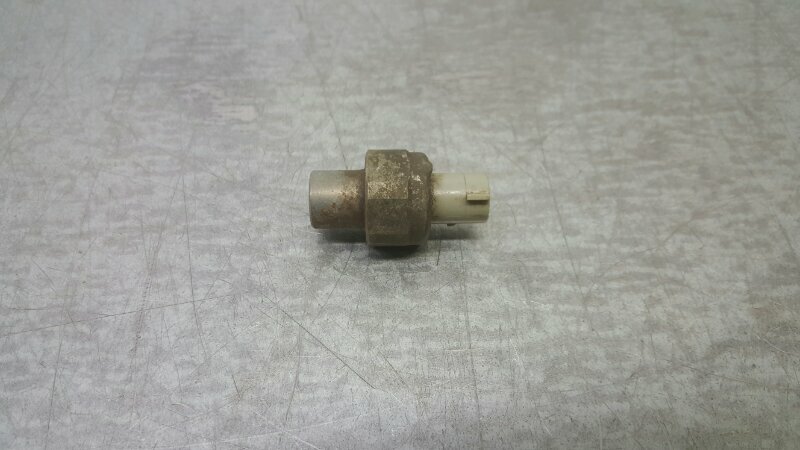 Датчик кондиционера Daewoo Espero KLEJ C20LE 1990 (б/у) 96177469