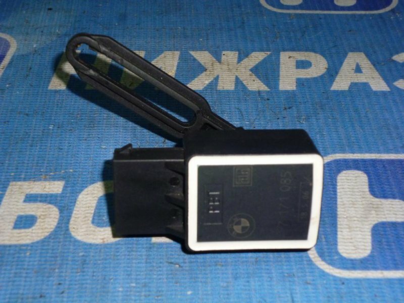 Датчик положения кузова Bmw 7-Серия E65/E66 4.8 7171085