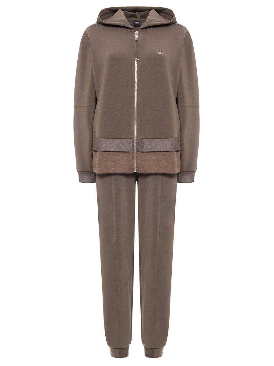 Костюм спортивный