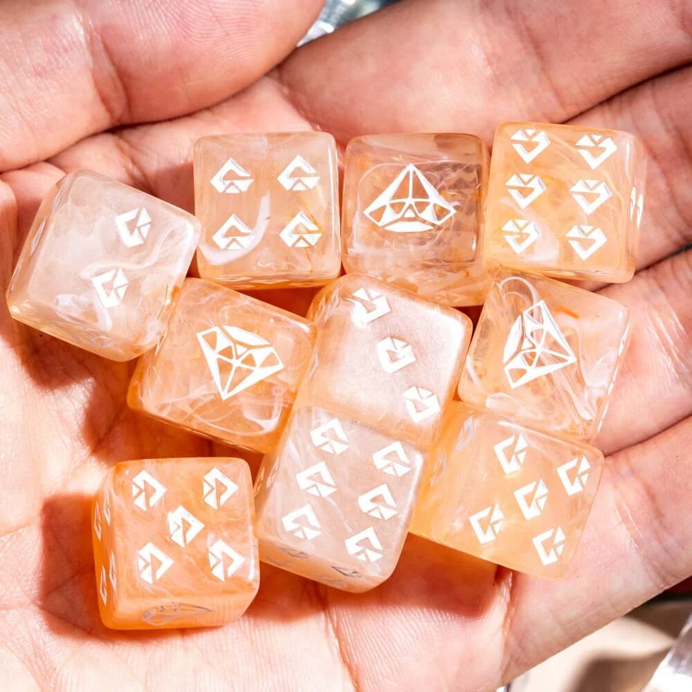 7 шт, белые черепа D6 кубики, полирезин Diamond Orange