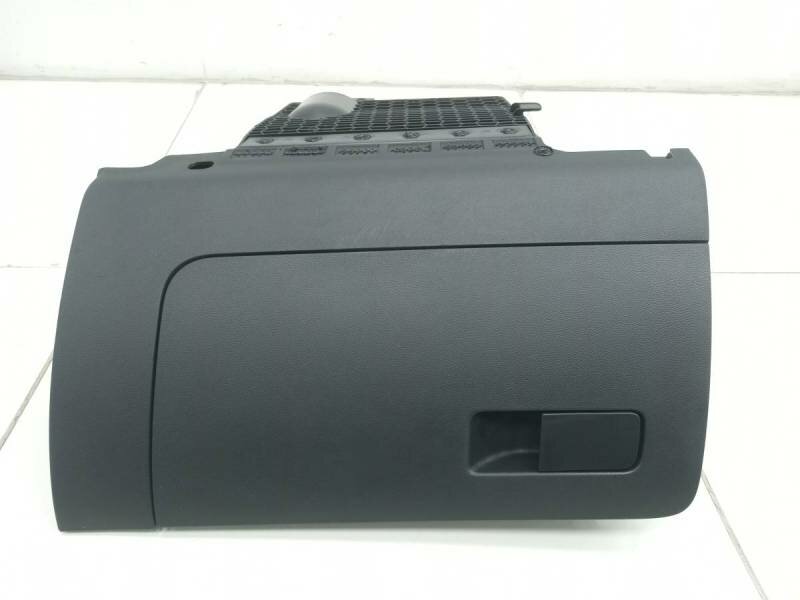 Бардачок Skoda Rapid 2012-2020 кат.номер: 60U857097A9B9