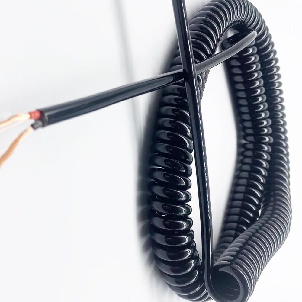 Пружинный телескопический кабель TPU черный 2-жильный 2core 20AWG 0.5mm2, stretch 2.5 meters