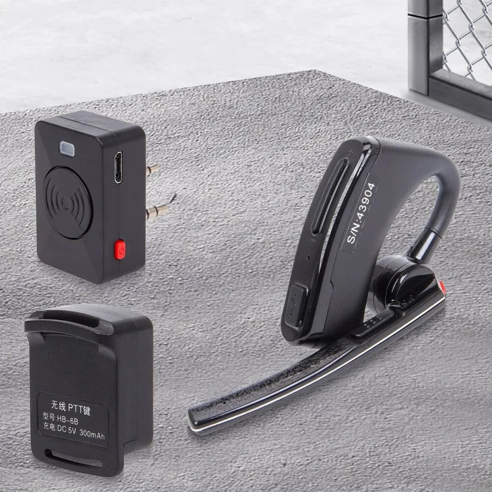 Наушники Bluetooth-гарнитура с функцией PTT для раций Baofeng UV-5R UV-82 Motorola P8668 GP328D, черный — фото 1