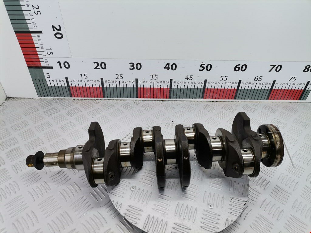 Коленвал (вал коленчатый) Mazda 3 BK арт. 2049854