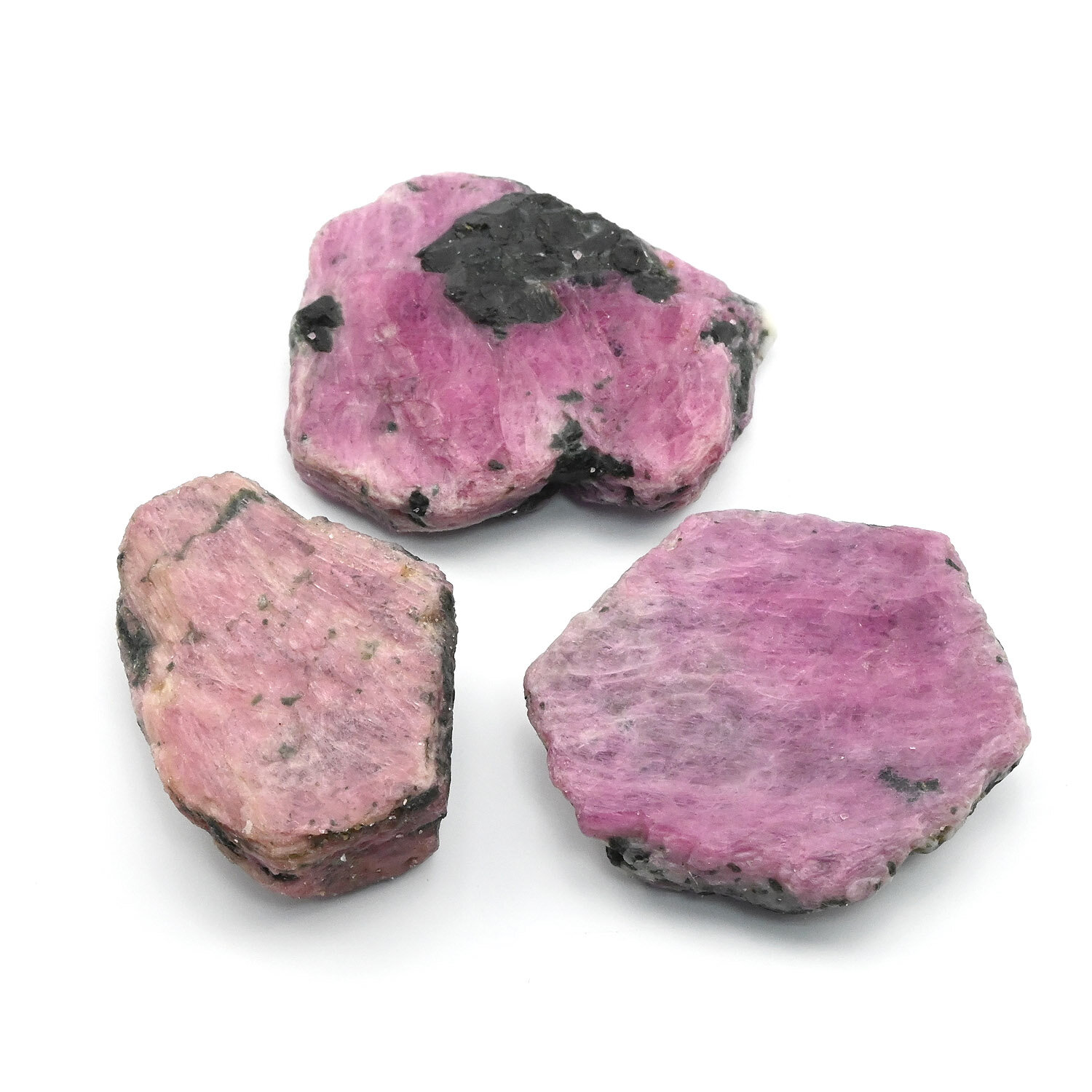 Минерал рубин 25*32*8мм, 14*17г 1шт .