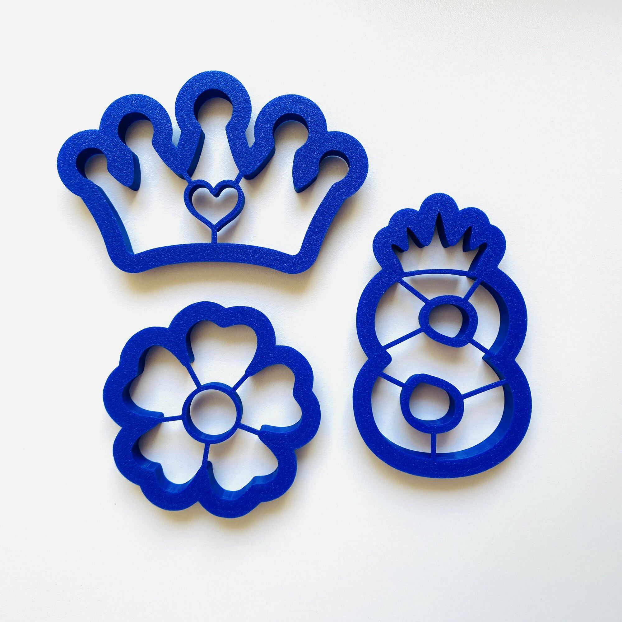 Вырубки для пряников на День рождения, корона, цветок, цифра 8", 3 шт