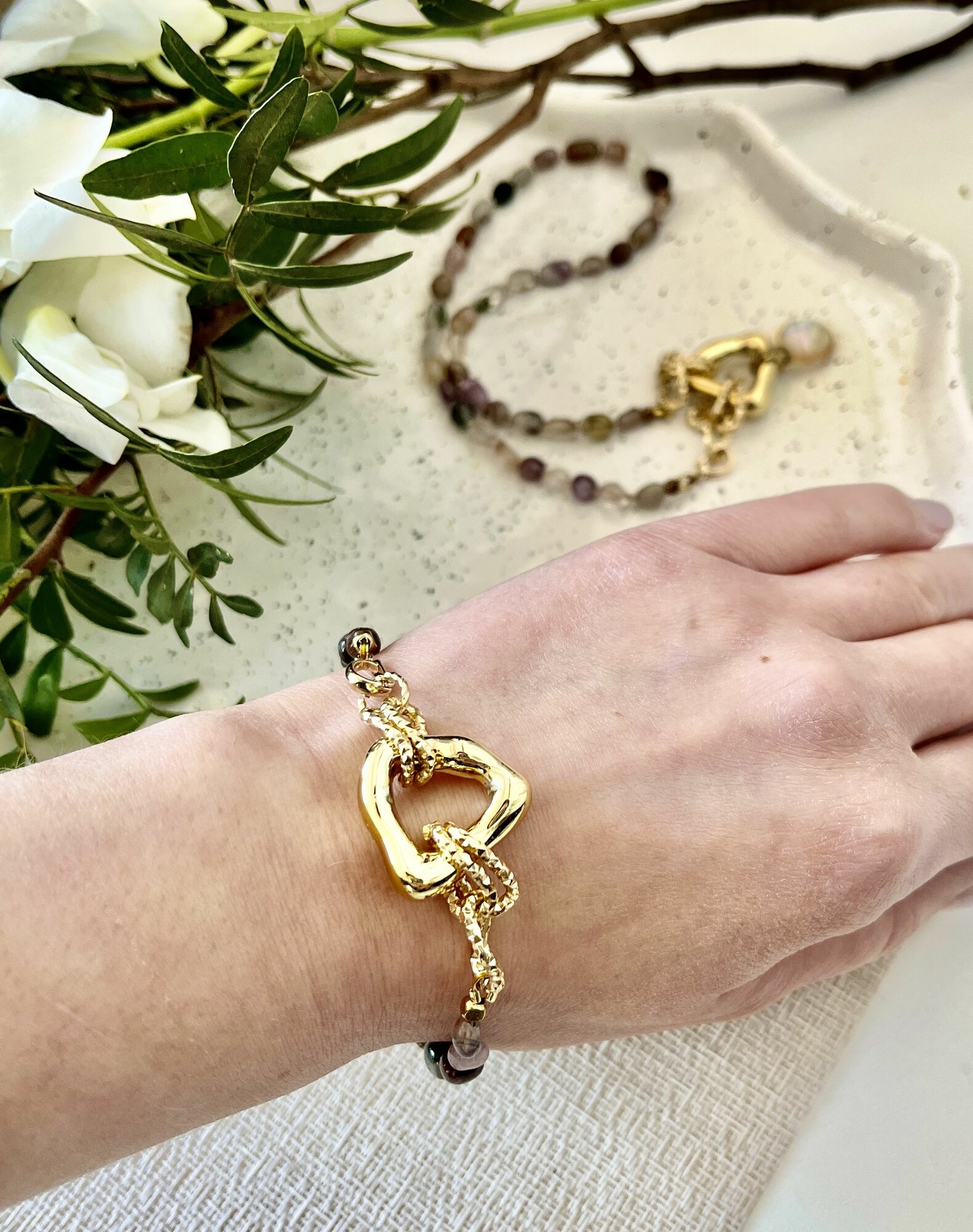 Браслет, перламутр, металл, кварц, пластик, ракушка