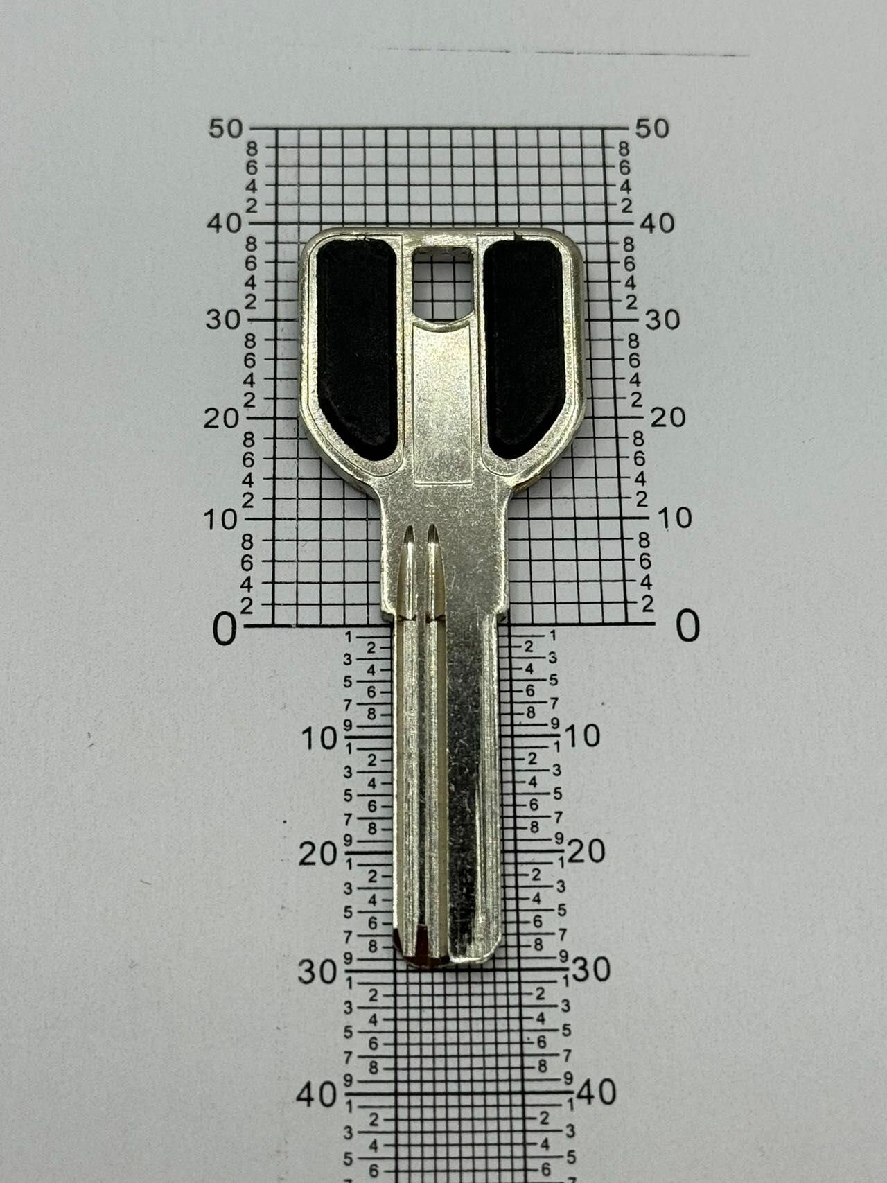 Вертикальный ключ MCM 2 паза (30мм) ст. AP-1D бронь Китай, (10шт
