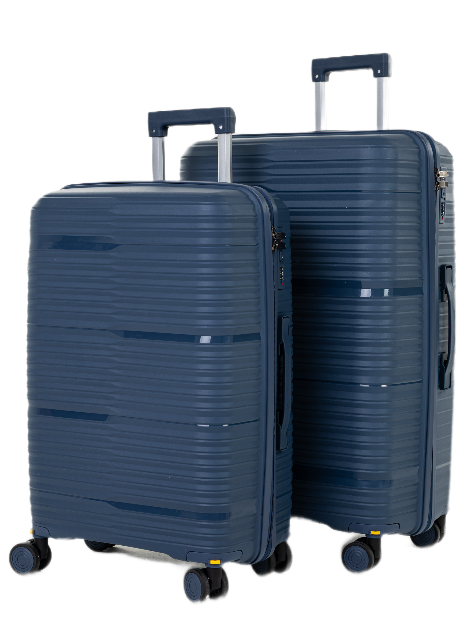 Комплект чемоданов 