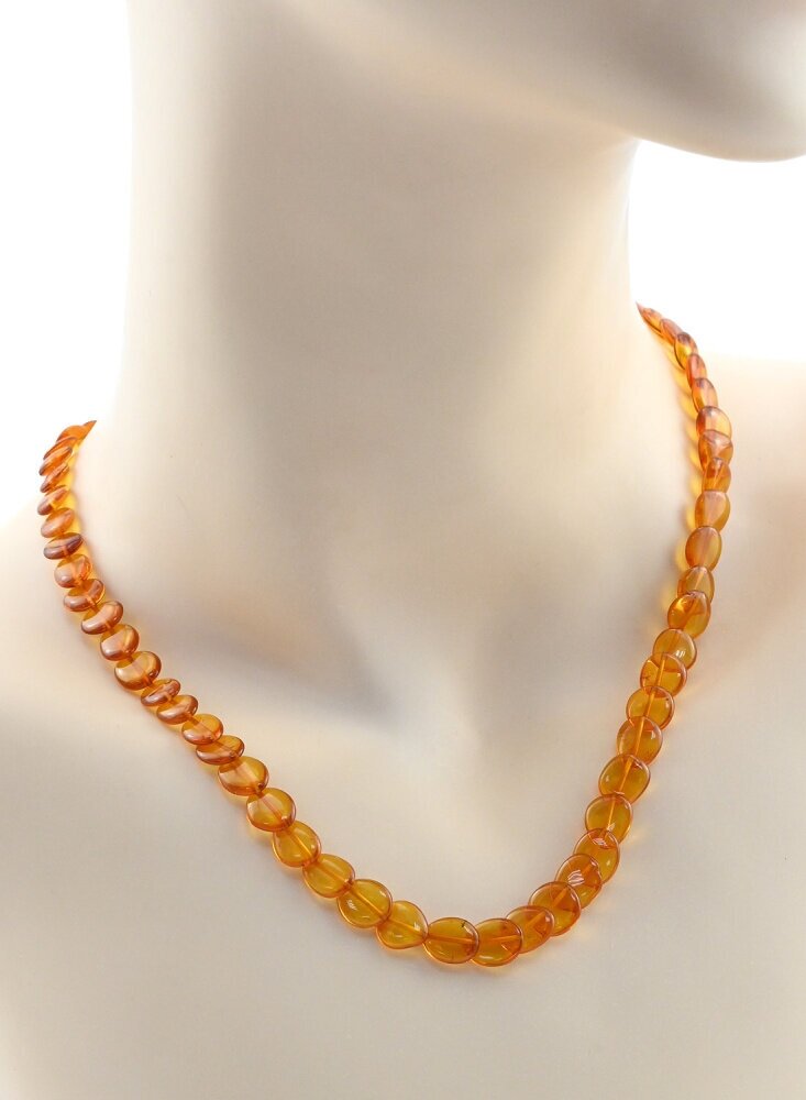 Бусы, янтарь