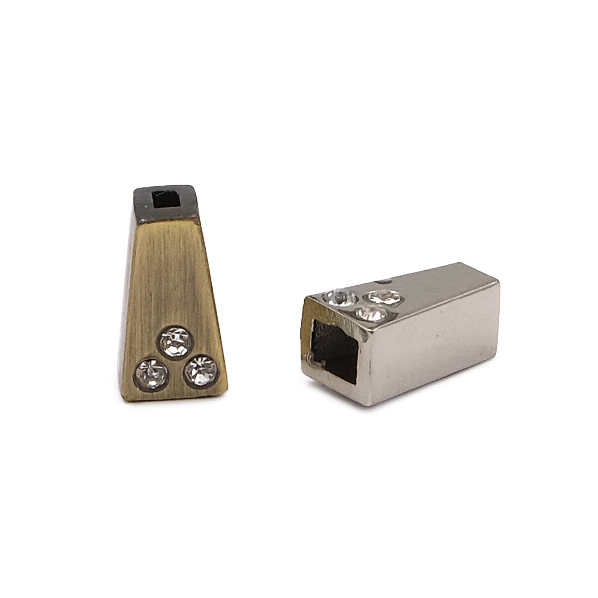 Концевик для шнура металлические со стразами, 4 цвета, 8 шт, 11*6,5мм, четырехгранные, диаметр 2,5/4мм