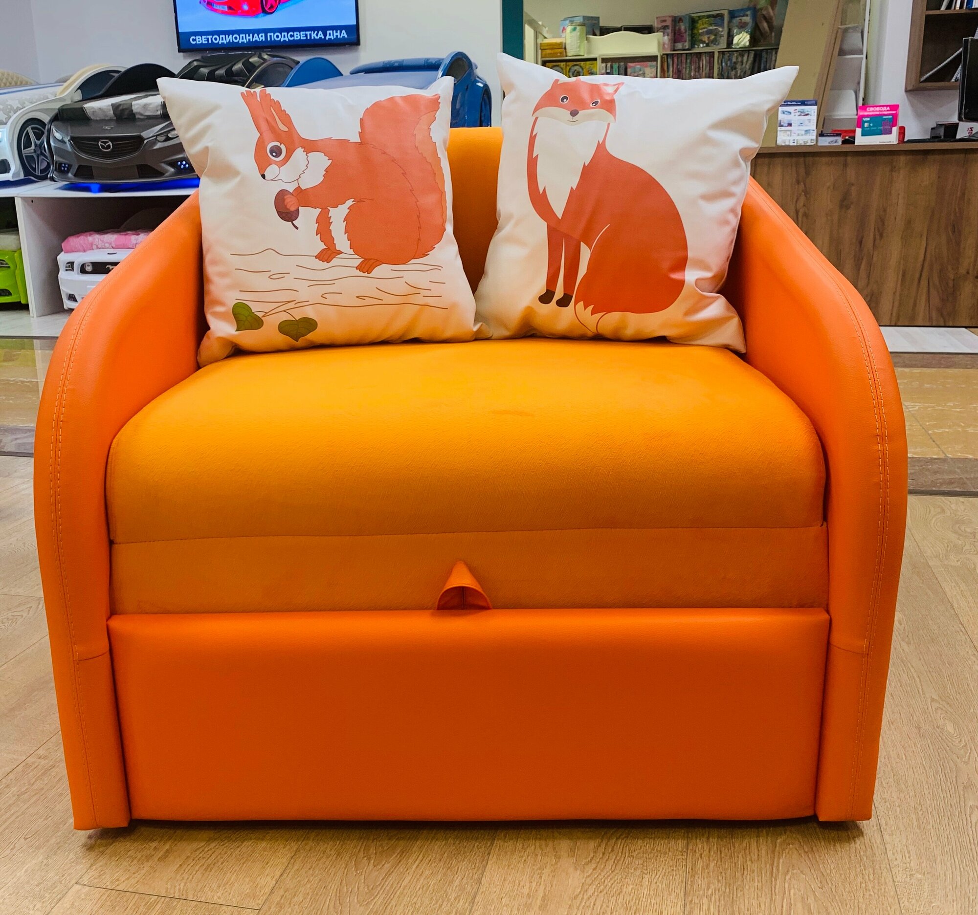 Диван Klюkva Sherlock SMART, выкатной механизм, эко-кожа, велюр, оранжевый, 113 см