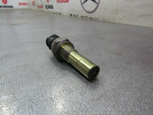 Датчик частоты вращения вторичного вала КПП G221-9 MERCEDES AXOR / Есть дефект!!!