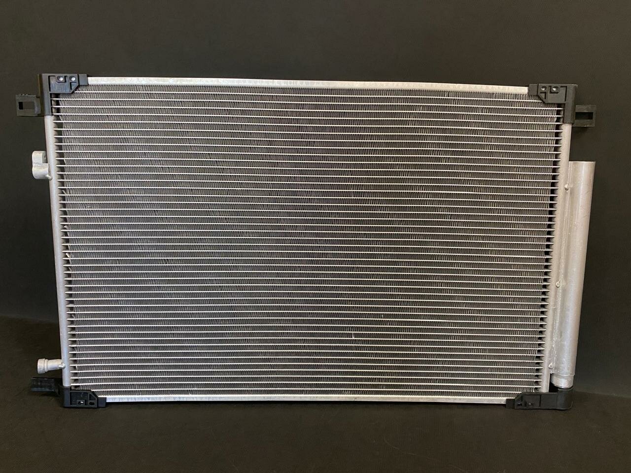 Радиатор кондиционера Toyota Camry ACV70, RAV4 18-