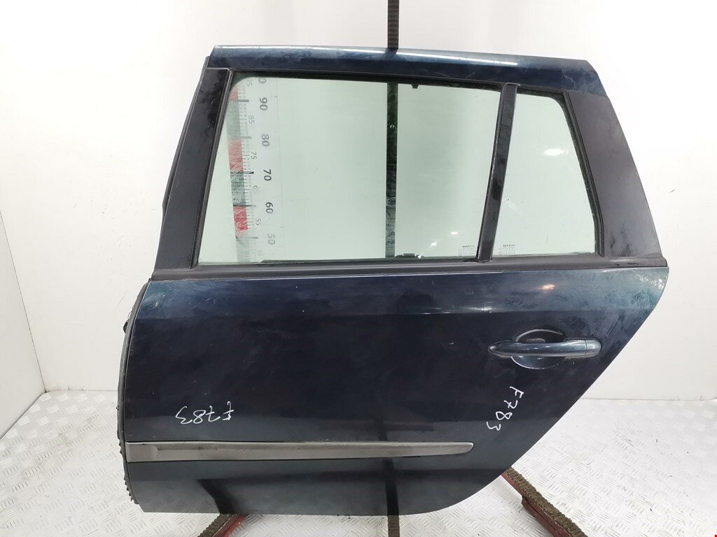 Дверь задняя левая Renault Laguna 2 7751471662 арт. 1574084