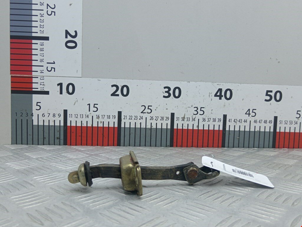 Ограничитель открывания двери задней Mazda 6 GG GJ6A72270B арт. 2101910