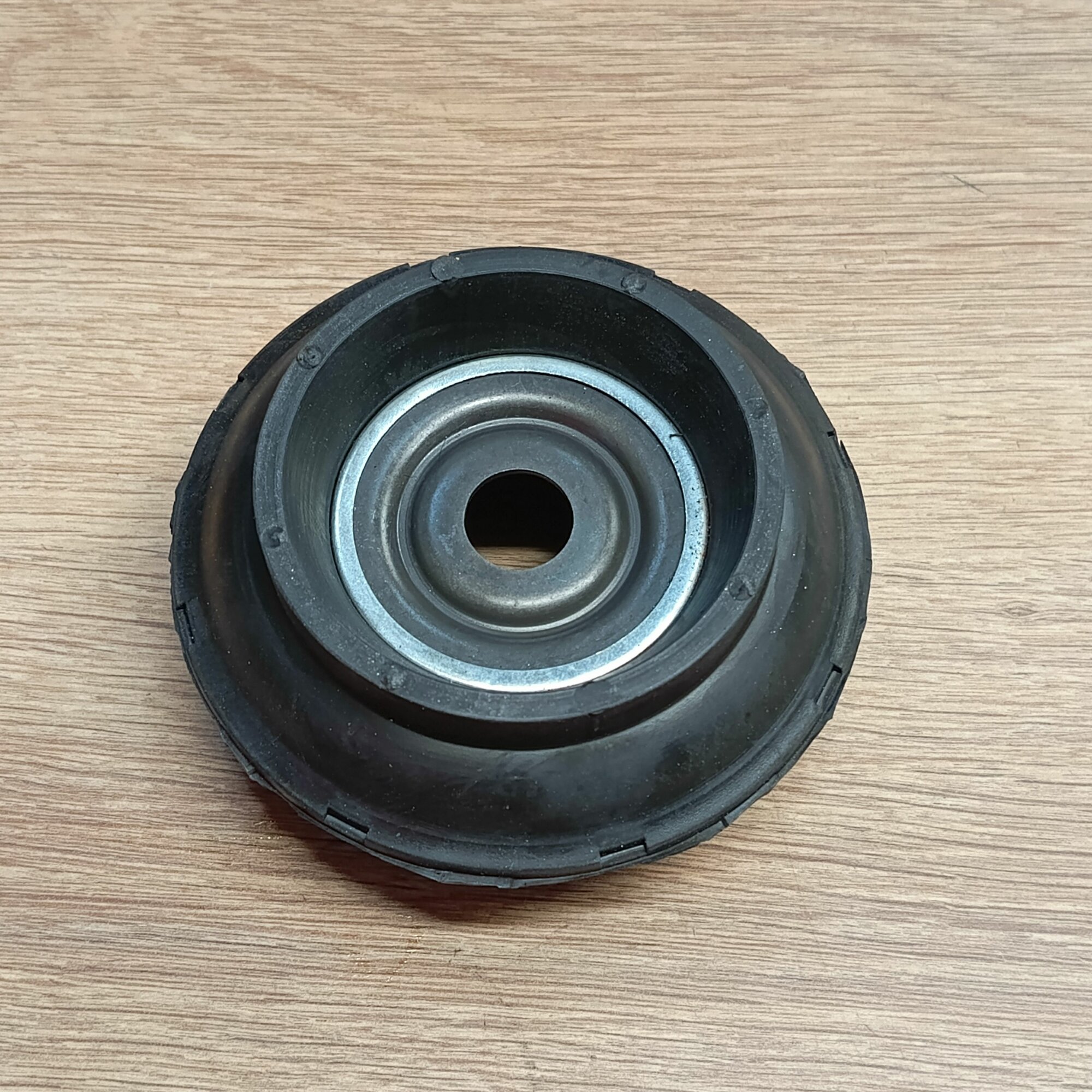 Опора амортизатора+подшипник передняя Renault Logan, Duster арт. 45DC1010