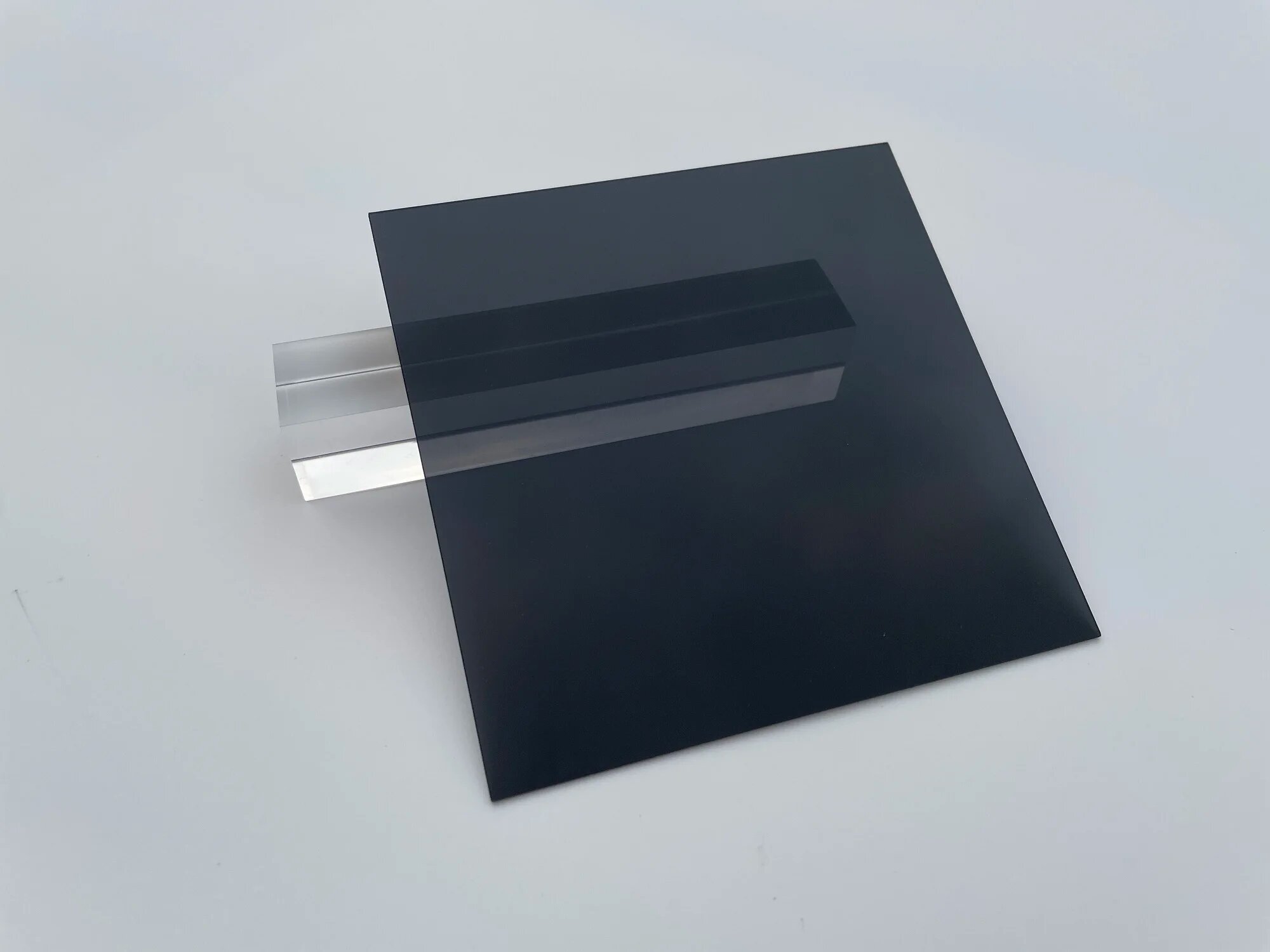 Полупрозрачный акриловый лист 1 мм Черный, 100x200mm 5PCS, Translucent Black