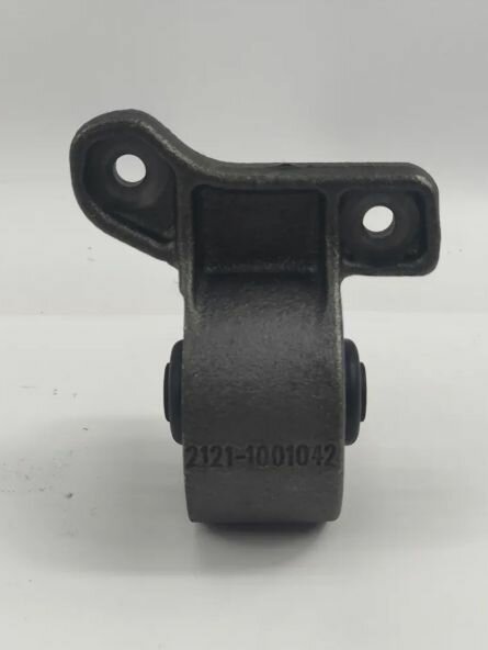 Опора КПП Нива 2121 (4 ступ)