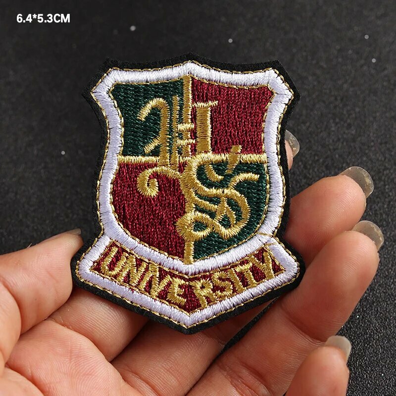 Вышивка "University" G-BT0007-2, 6.4*5.3см