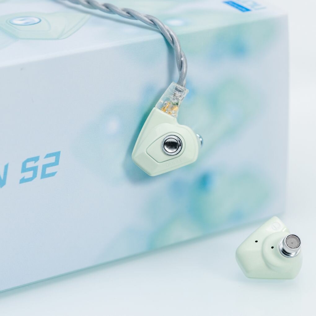 Наушники проводные DUNU Titan S2 Mint Green внутриканальные профессиональные с металлическим корпусом