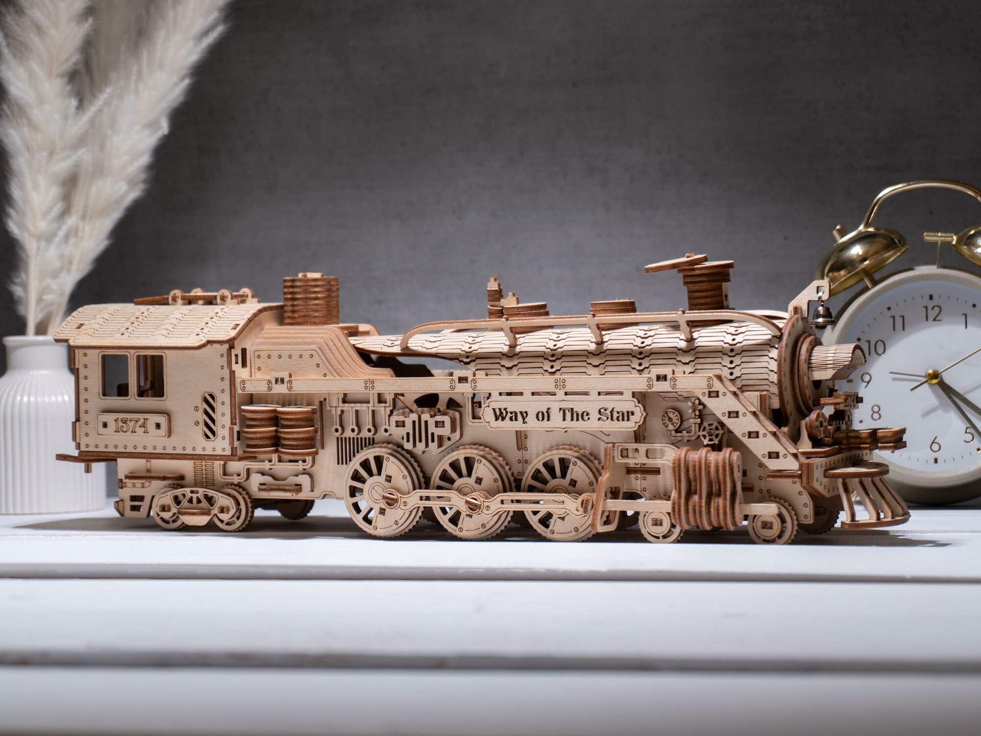 Деревянный конструктор Lemmo Светильник Паровоз "Путь звезды", 458 деталей