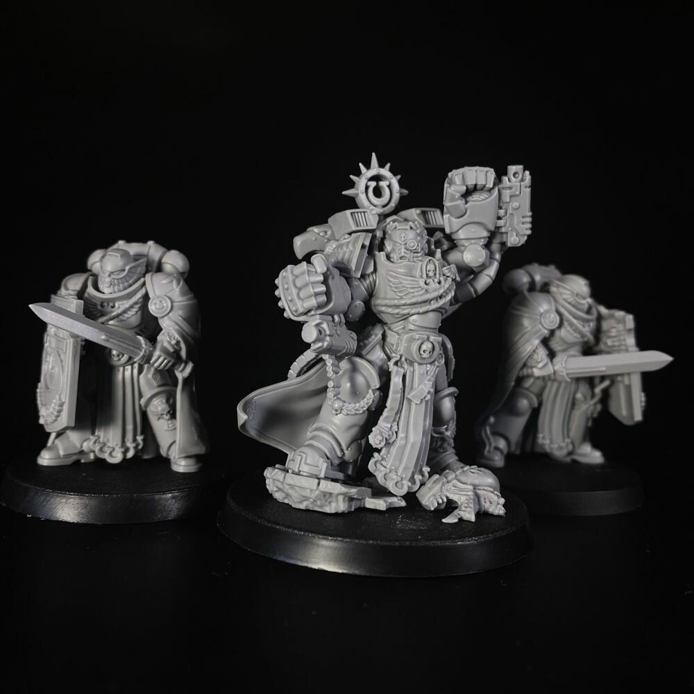 Marneus Calgar with Victrix Honour Guard миниатюра по вселенной warhammer 40000