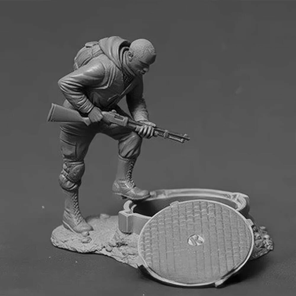 Фигурка зкбозк Сталкер 2 1/32