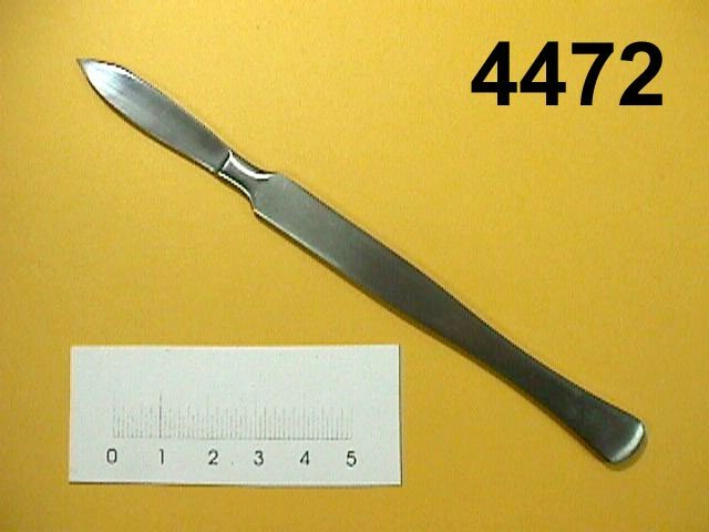 Скальпель остроконечный 150мм