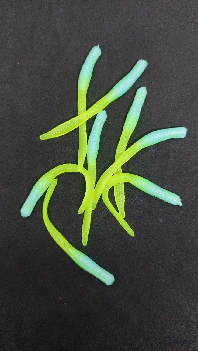 Силиконовые сьедобные приманки "Бобровый хвост". цвет голубой-лимон