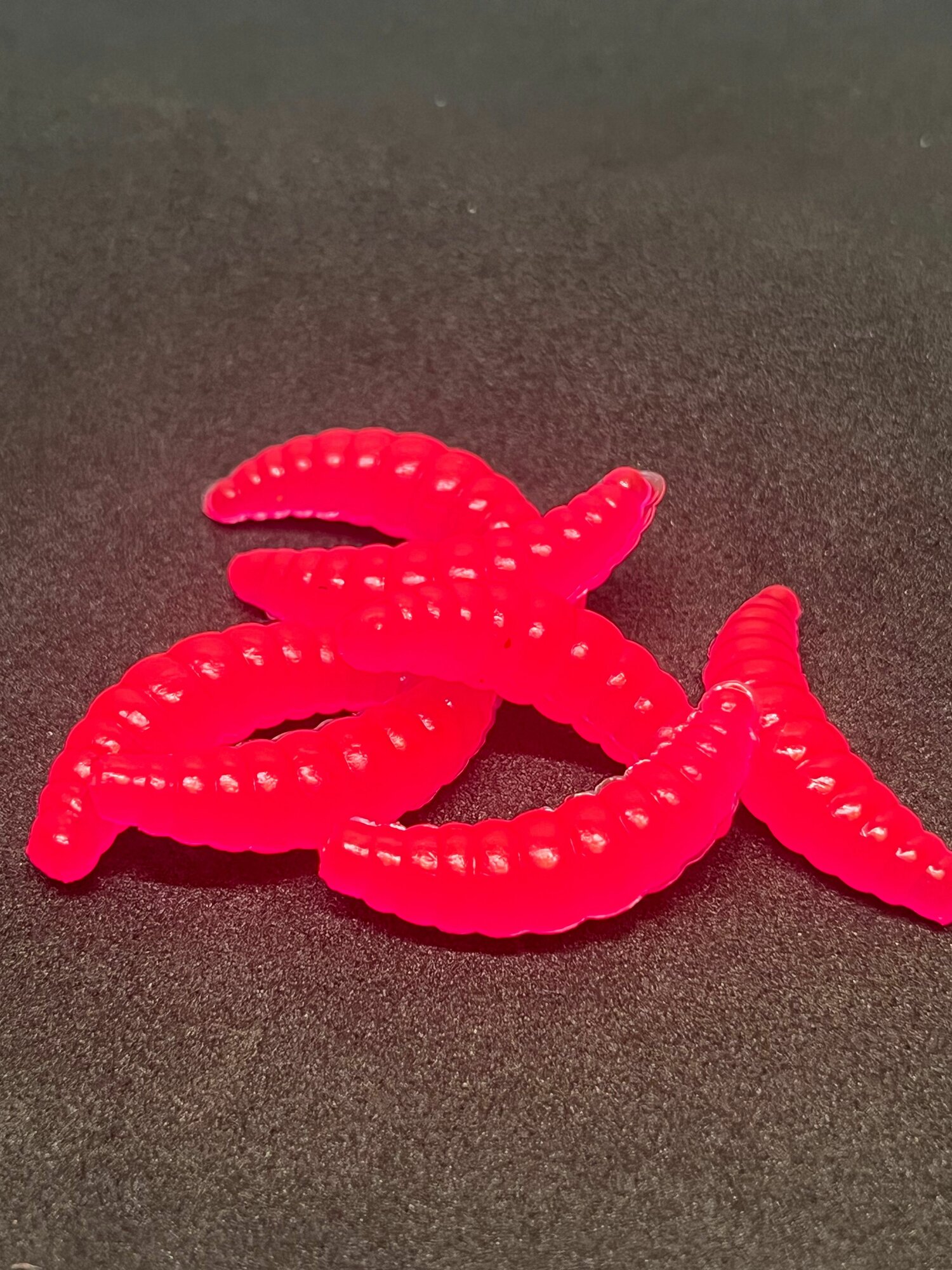 Съедобная, плавающая силиконовая приманка. Maggot 1.3 Розовый